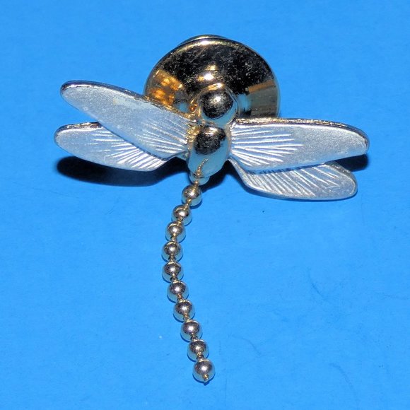 Avon | Jewelry | Vintage Avon Dragonfly Brooch Pin Tie Tack Flying ...